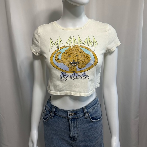 Def Leppard | Tops | Def Leppard Womens Cream Crop Top | Poshmark